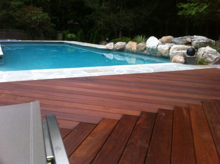 Poolside Ipe Deck in Connecticut - EDeck